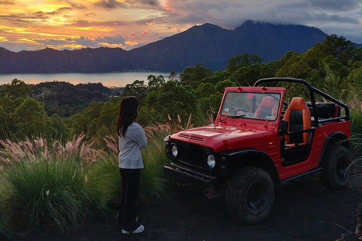 Bali Volcano Jeep Tour : Sunrise & Black Lava Visit
