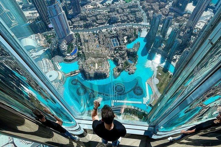 Burj Khalifa At The Top Ticket with Rooftop Dining Experience