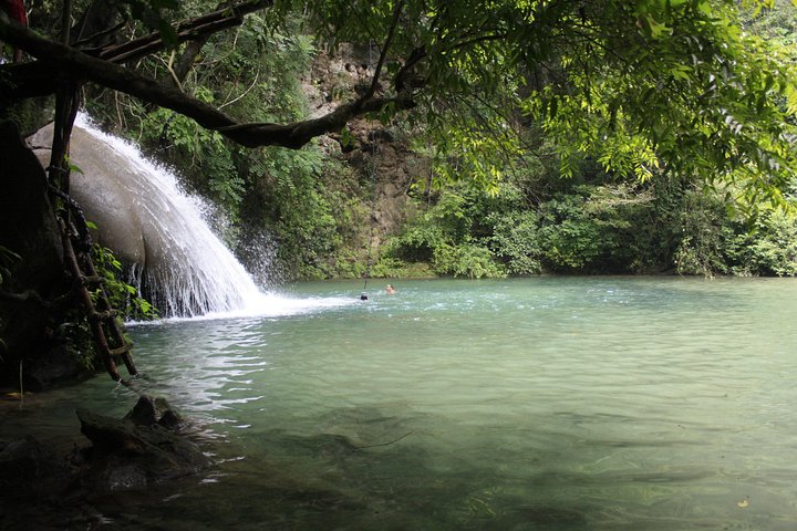 Private tour of magical waterfalls huatulco HT