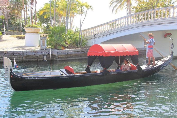 Tropical Gondola Day Tour
