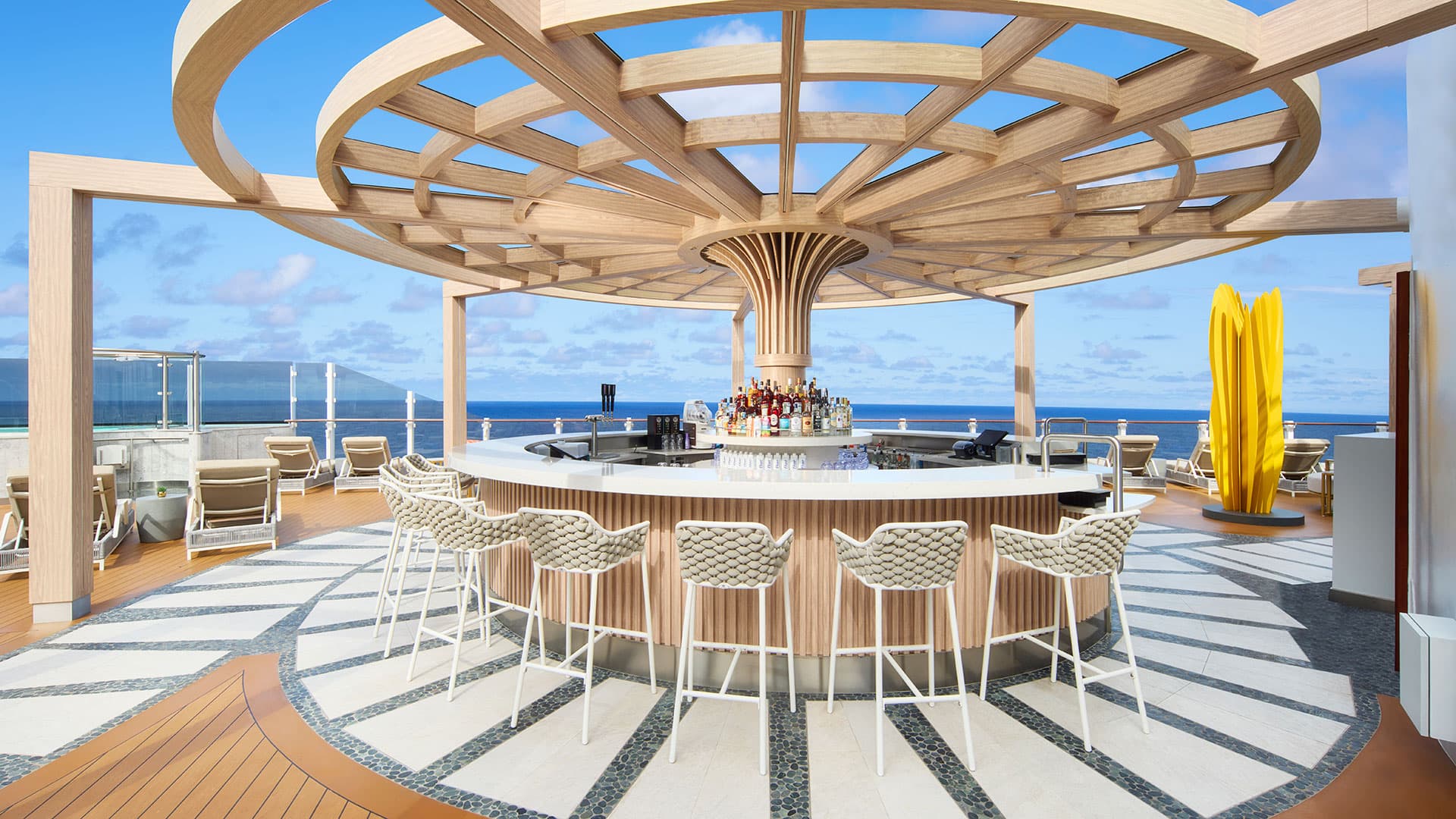 Vibe Beach Club - Norwegian Viva Norwegian Cruise Line | Gangwaze