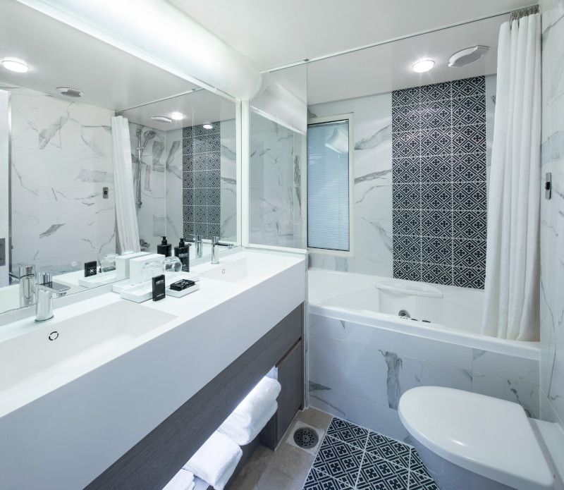 Cabin 12121 - Celebrity Suite - Celebrity Beyond