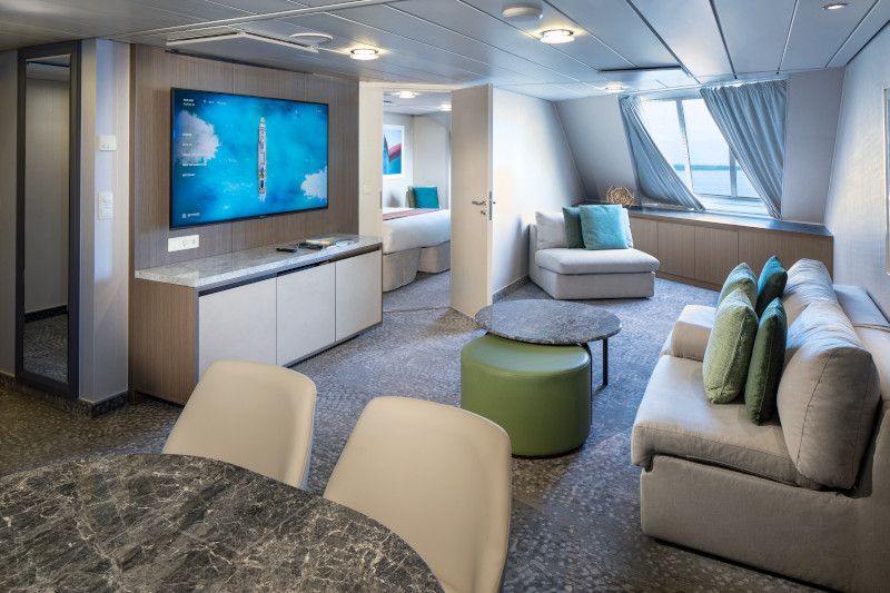 Cabin 10213 - Sunset Sky Suite - Celebrity Beyond