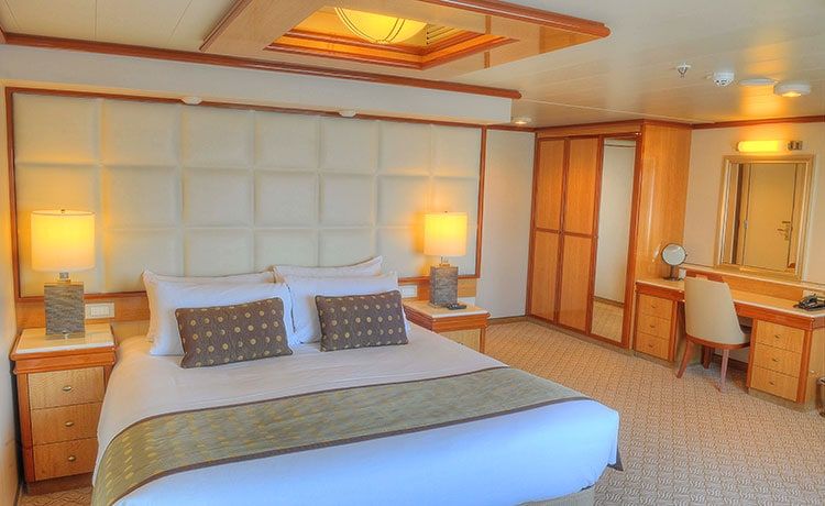 Cabin C101 - Premium Suite - Enchanted Princess
