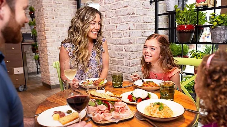 Giovanni’s Italian Kitchen - Utopia of the Seas Royal Caribbean Cruise Line